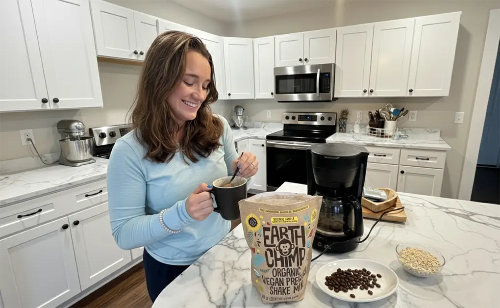 Can Protein Powder Go in Hot Drinks? Tips & Easy Guide – EarthChimp